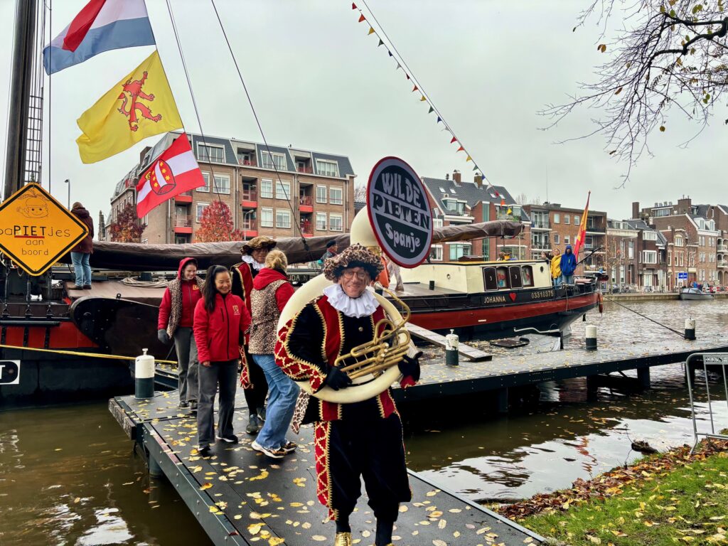 Sinterklaas is weer in Gouda: bekijk hier alle foto’s van de intocht ...