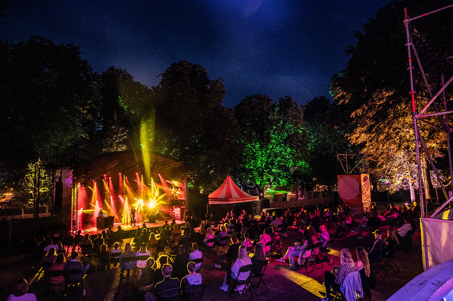 Noorderzon maakt eerste artiesten bekend voor de editie van 2022 - indebuurt Groningen