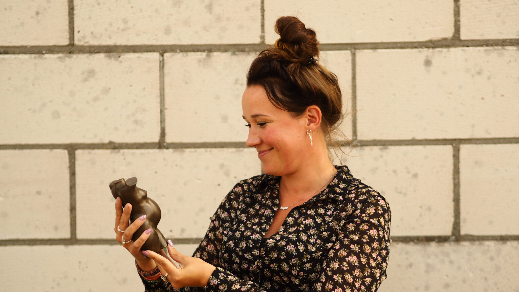 Laura (33) maakt met Studio.Bodyprint 3D-zwangerschapsbeeldjes: ‘Ik ...