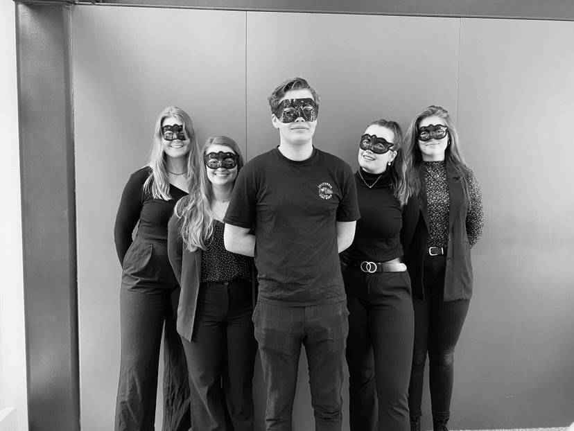 The Masked Killer: doe mee aan dit bloedstollende moordspel in ...
