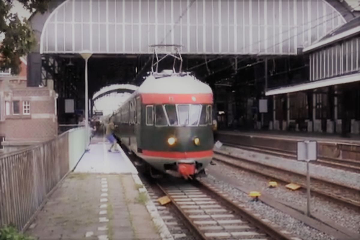 Video: uniek kijkje in historische treinen Hondekop & Muizeneus op ...