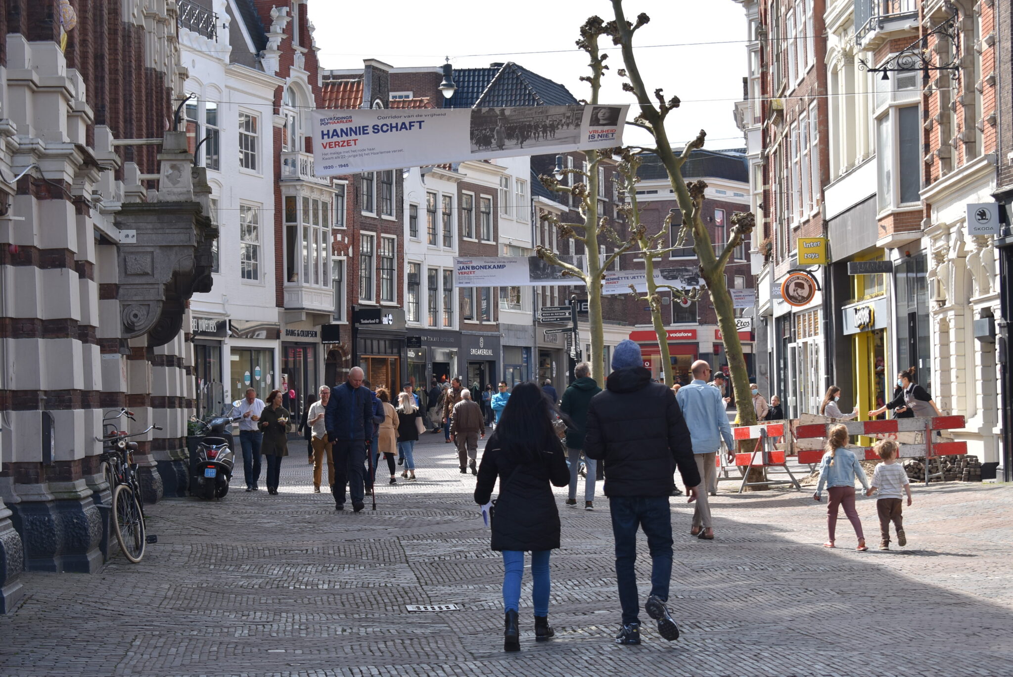 Heb je binnenkort een bruiloft? Bij deze Haarlemse winkels koop je ...