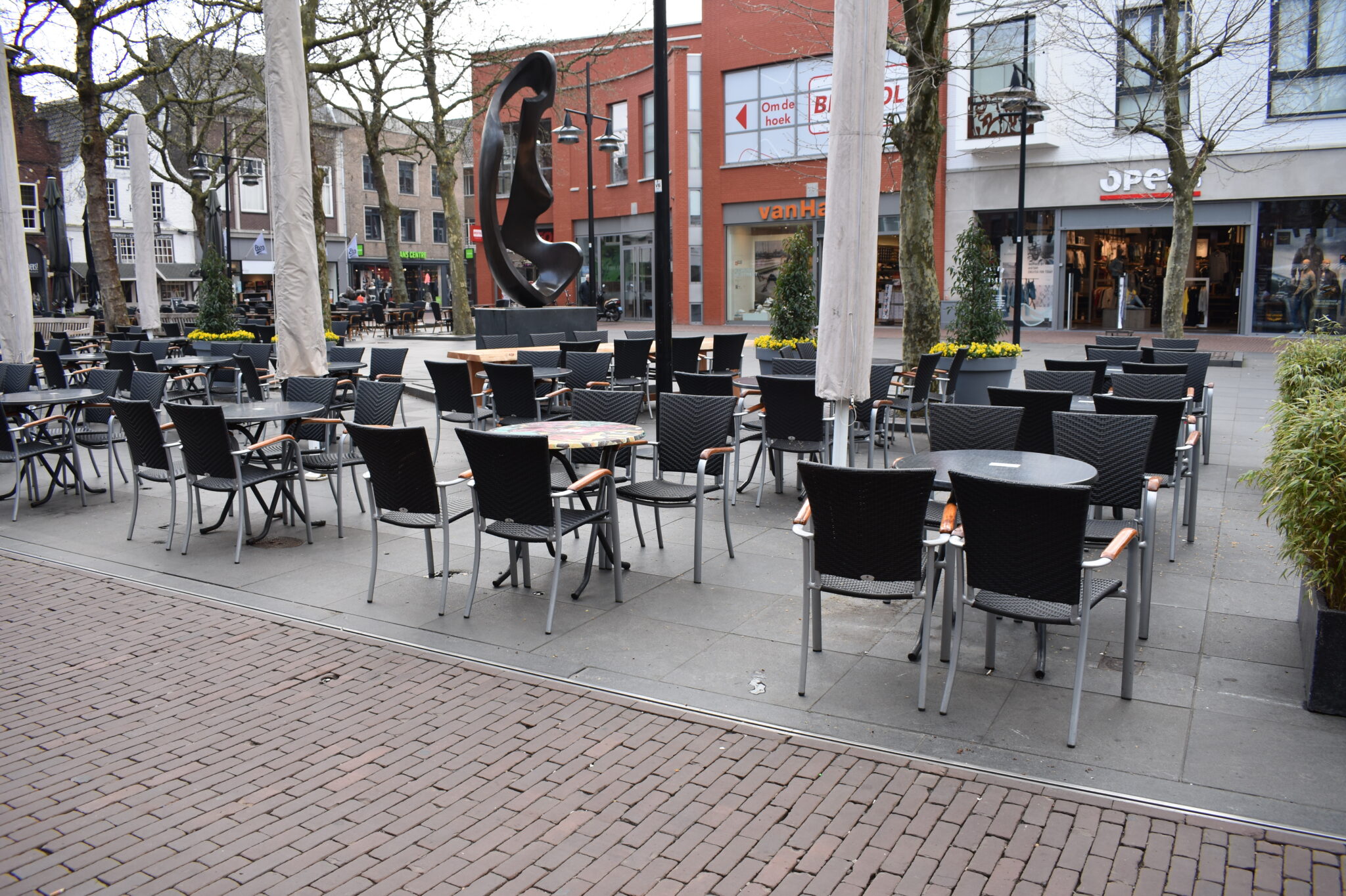 Werken om de hoek: 5 x leuke vacatures in Helmond - indebuurt Helmond