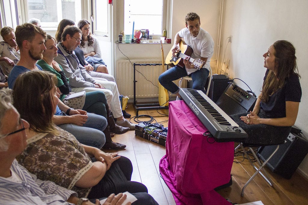 Tof: het gratis festival Gluren bij de Buren komt naar Helmond en jij ...