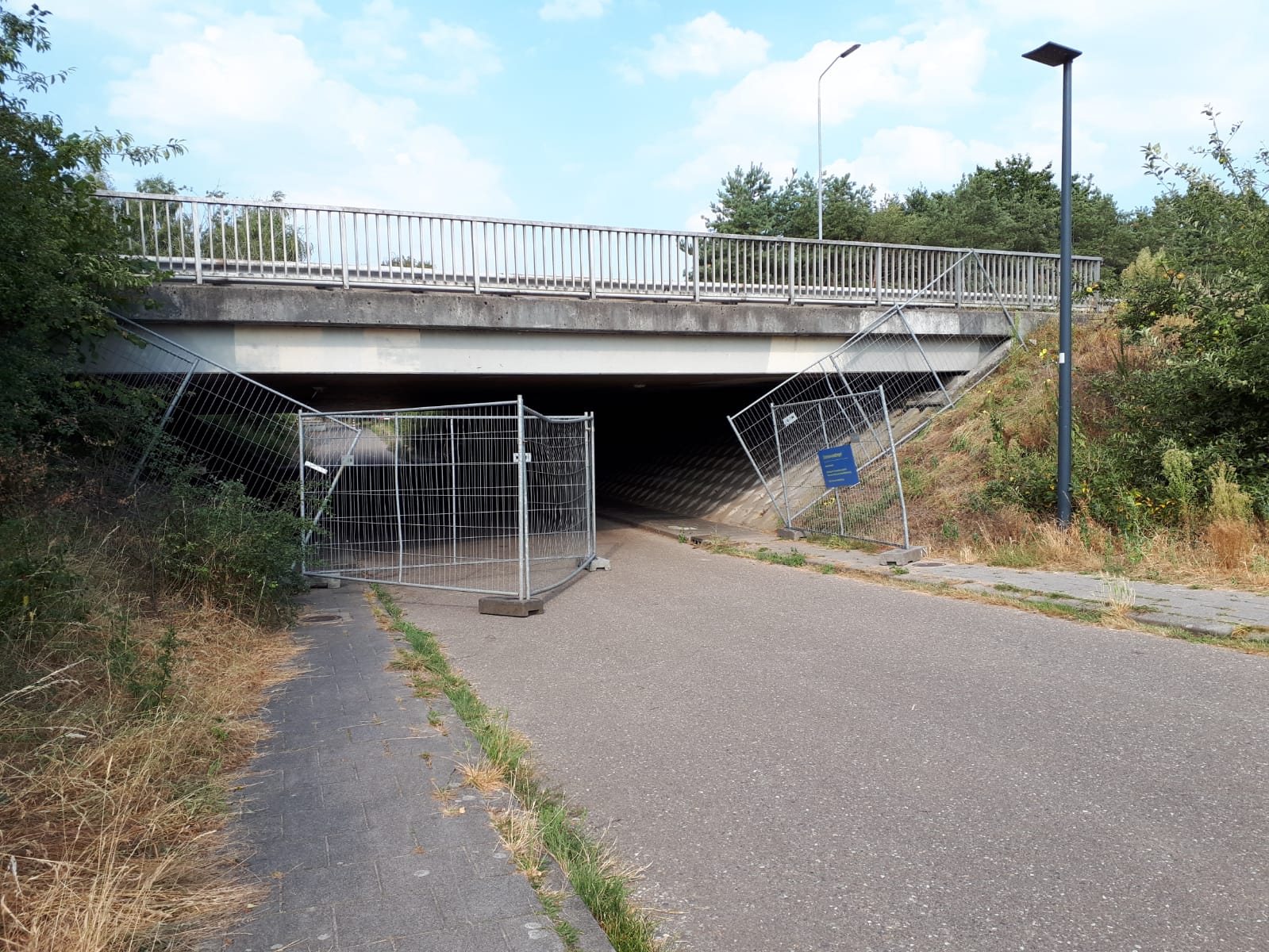 [VIDEO] Fietstunnel bij Berkendonk afgesloten vanwege parkeeroverlast ...