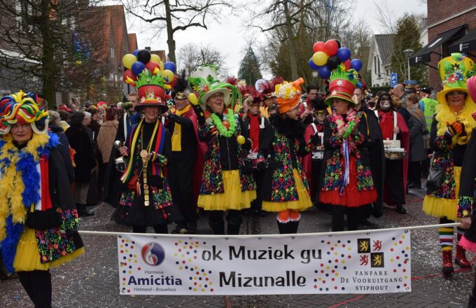 Zet De Nazomer Door Dit Is De Helmondse Weersverwachting Voor November