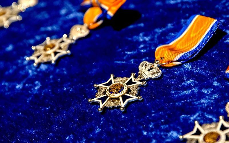 Lintjesregen 2019: deze zes Hengeloërs zijn onderscheiden met een ...