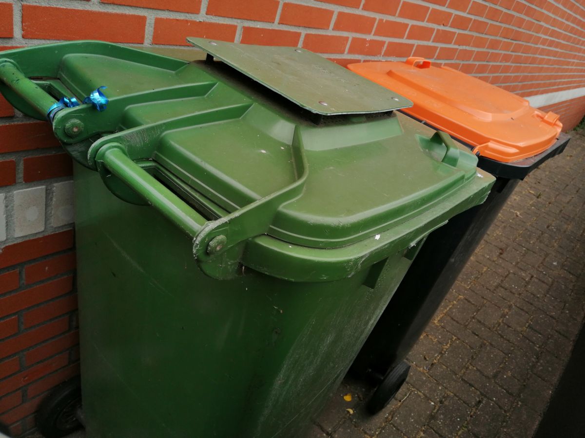 Tips: zo voorkom je een stinkende (groene) container - indebuurt Hengelo