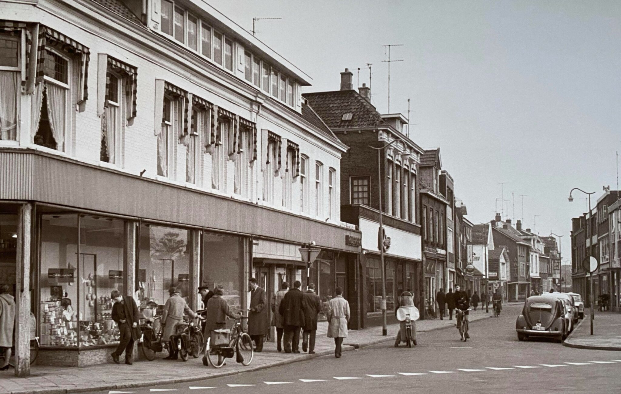 Nostalgie! 7 x foto's van het Hengelo uit de jaren '60