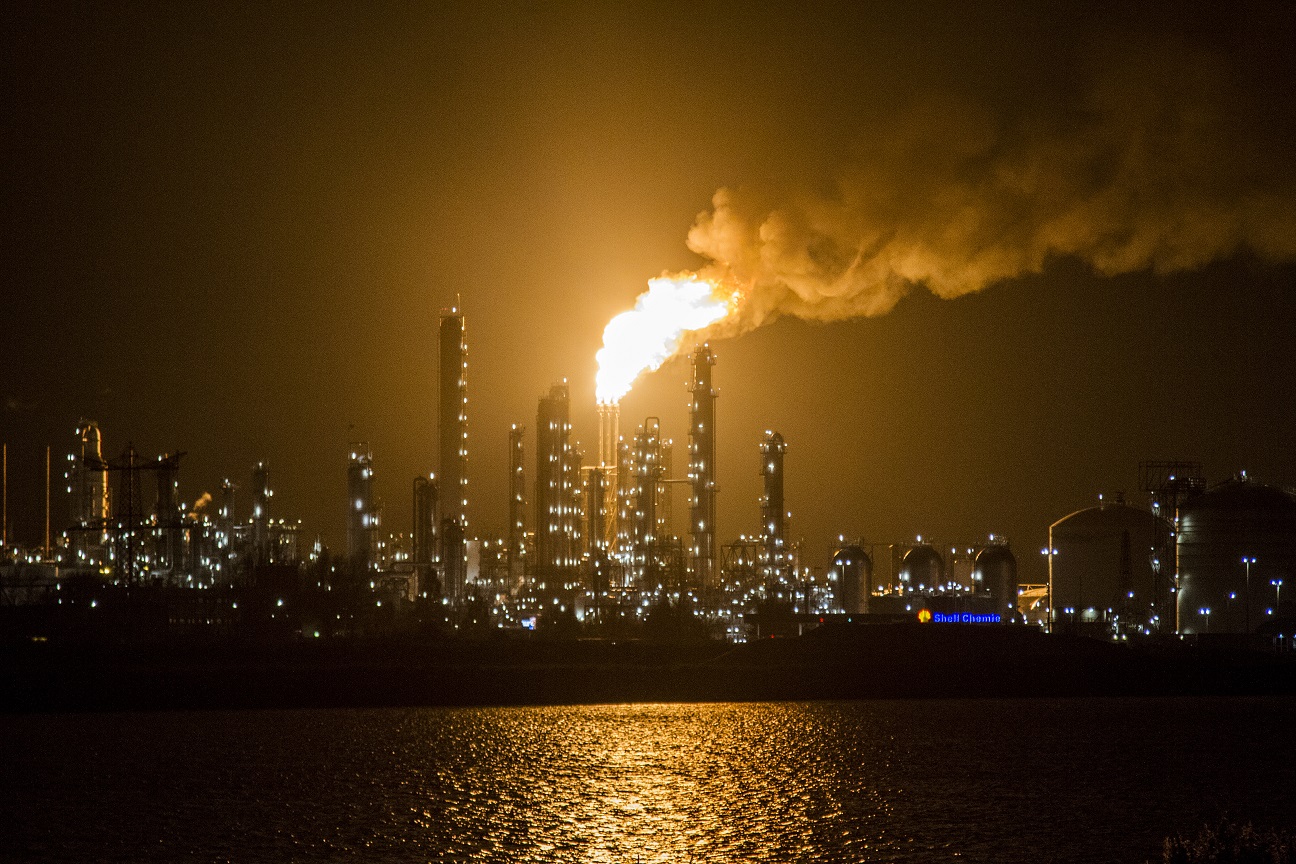 Shell Moerdijk gaat weer fakkelen en dit ga je daarvan merken