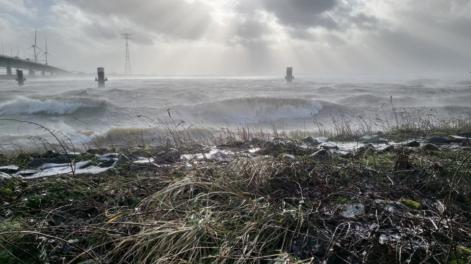 Week vol stormen én spectaculaire beelden: zo zag dat er in Hoeksche ...