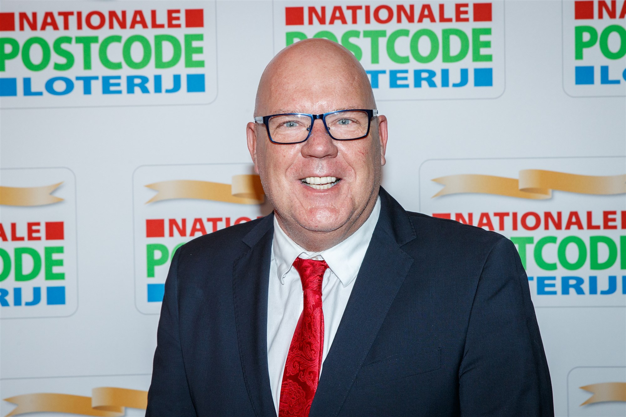 Twee keer een ton van Postcode Loterij gevallen op Houtense straten ...