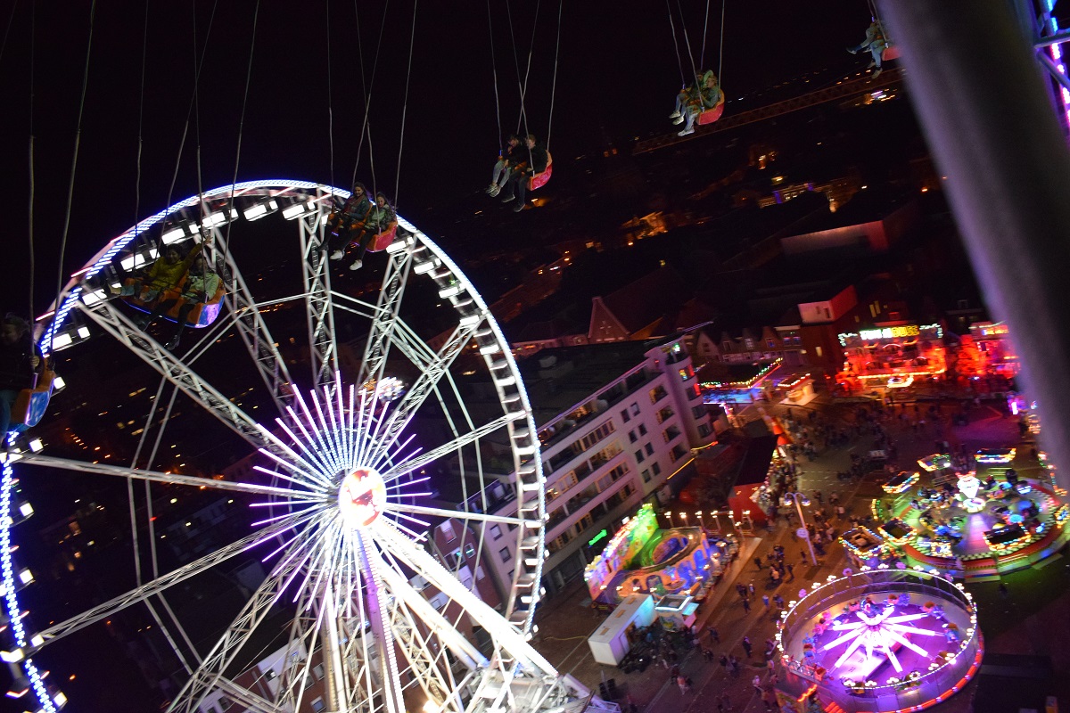 Voorpret: 7 x heerlijke foto's van de kermis tijdens het Leidens Ontzet ...