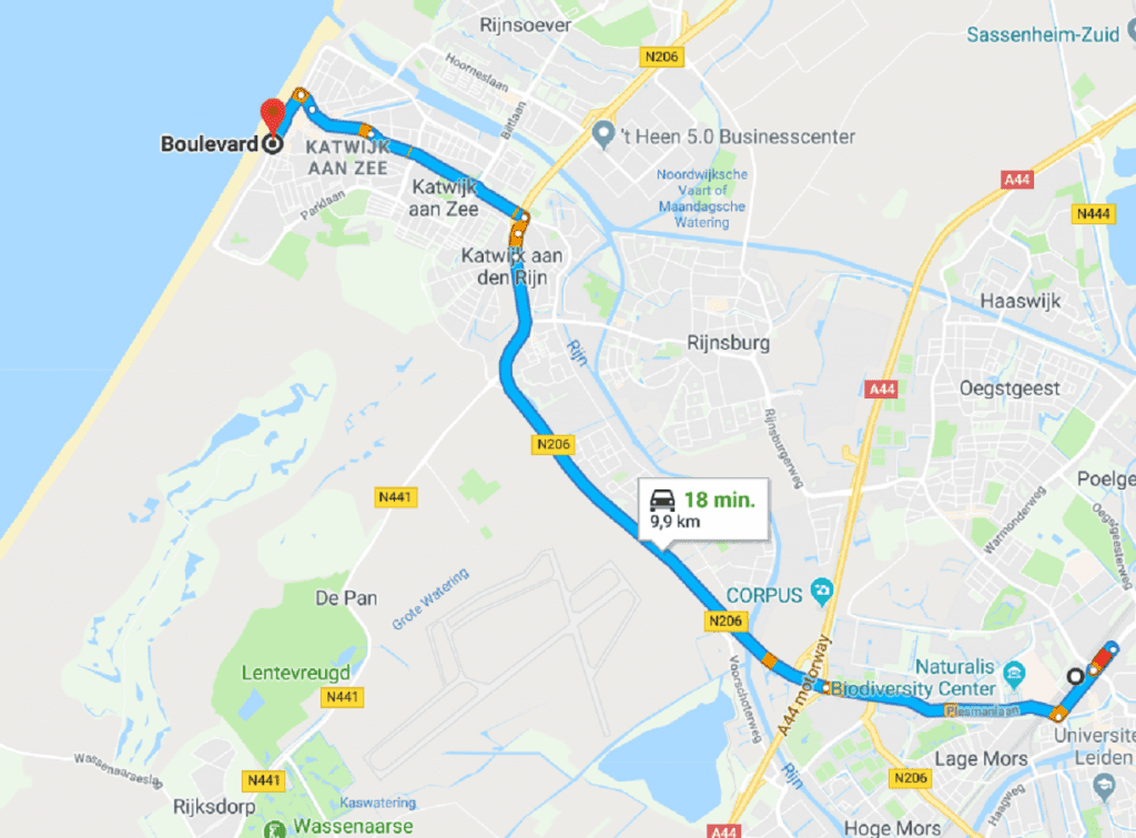 Fun fact: dit is vanaf Leiden Centraal de snelste route naar het strand ...