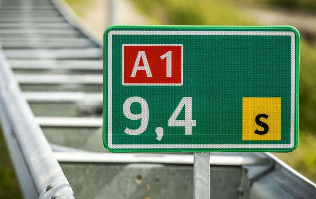 Wist jij dit? Dit betekent het gele vakje met zwarte letter op een ...