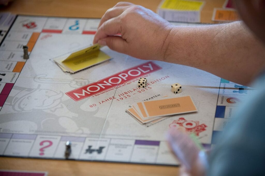 Kijkteris! Leiden krijgt een eigen editie van Monopoly - indebuurt Leiden