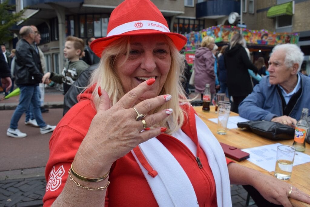 Gespot! 17 x Leidenaren met een fantastische Leidse outfit - indebuurt ...