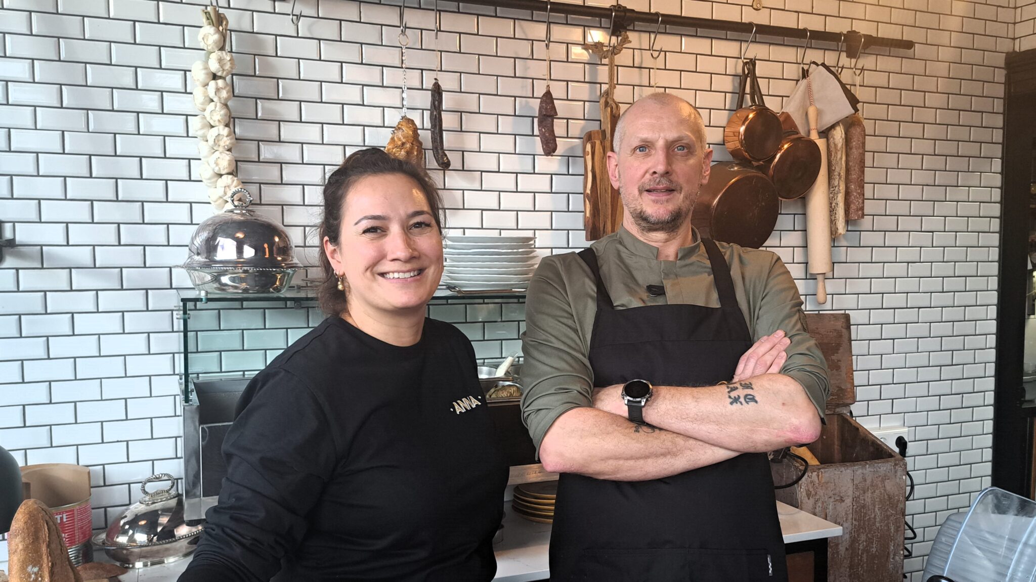 Annouk opent een café in Leiden: 'Dit concept was er nog niet ...