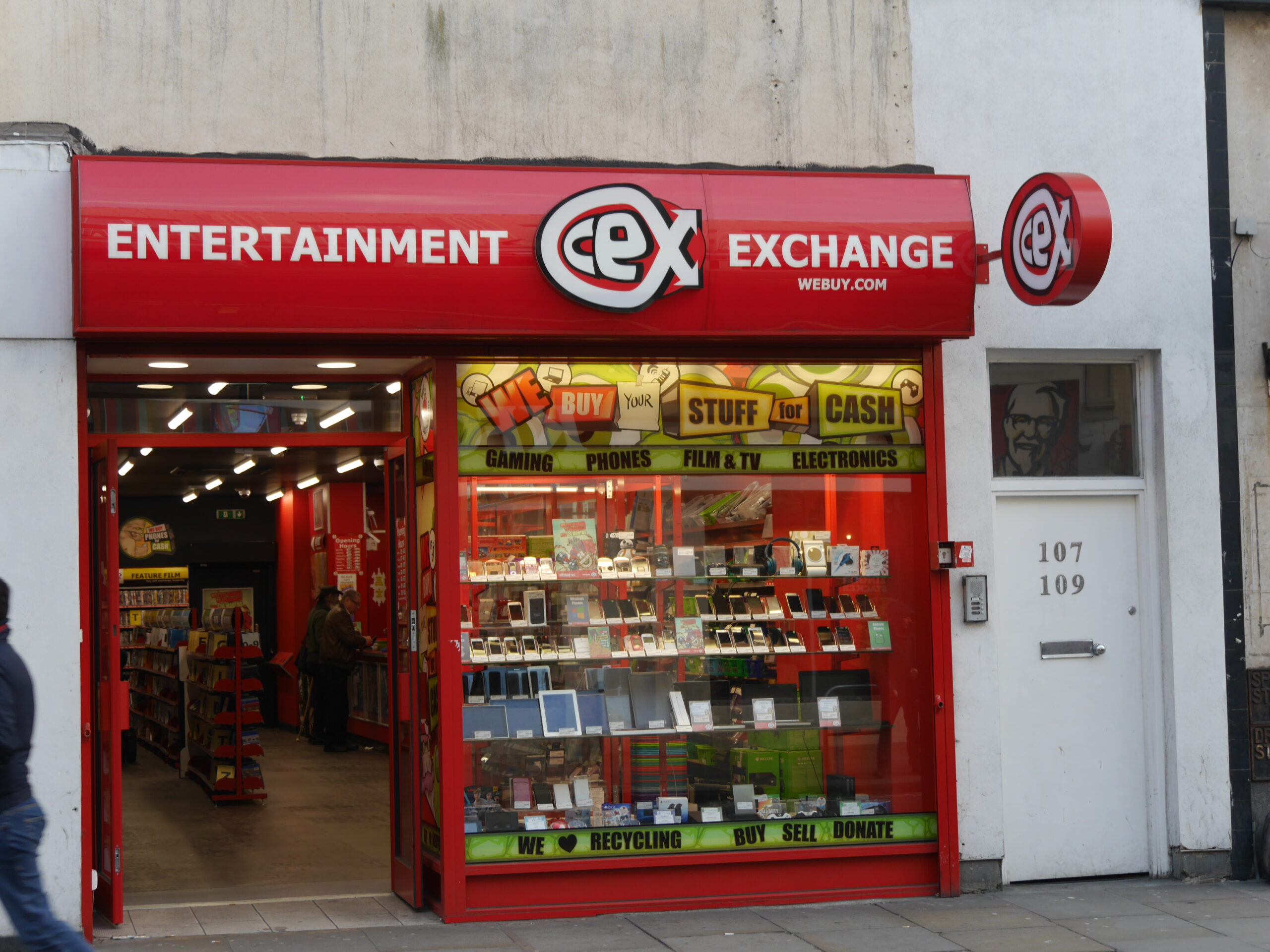 Alle CeX-winkels verdwijnen: zo lang kun je nog shoppen in Leiden - indebuurt Leiden