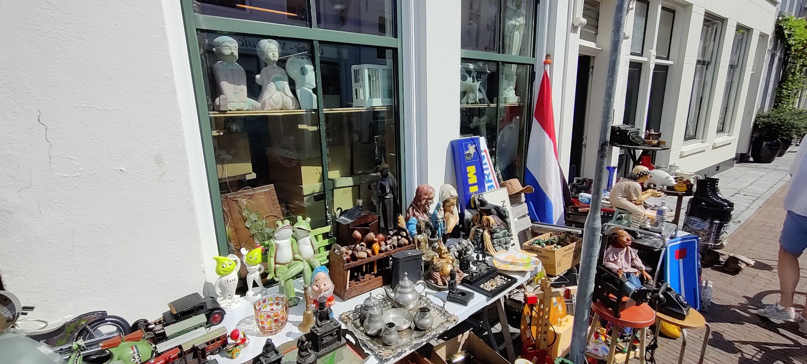 Christie - N & Marct - indebuurt Middelburg