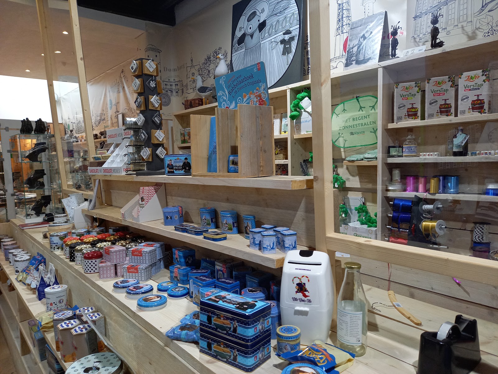 Sjakie's Zeeuwse cadeau winkel - indebuurt Middelburg