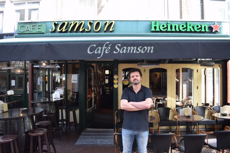 Deze 7 cafés zijn zo oud dat je opa er nog een biertje heeft gedaan ...