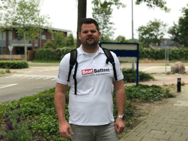Freek loopt de Vierdaagse voor Beat Batten: 'Ik wil minimaal 1000 euro ...