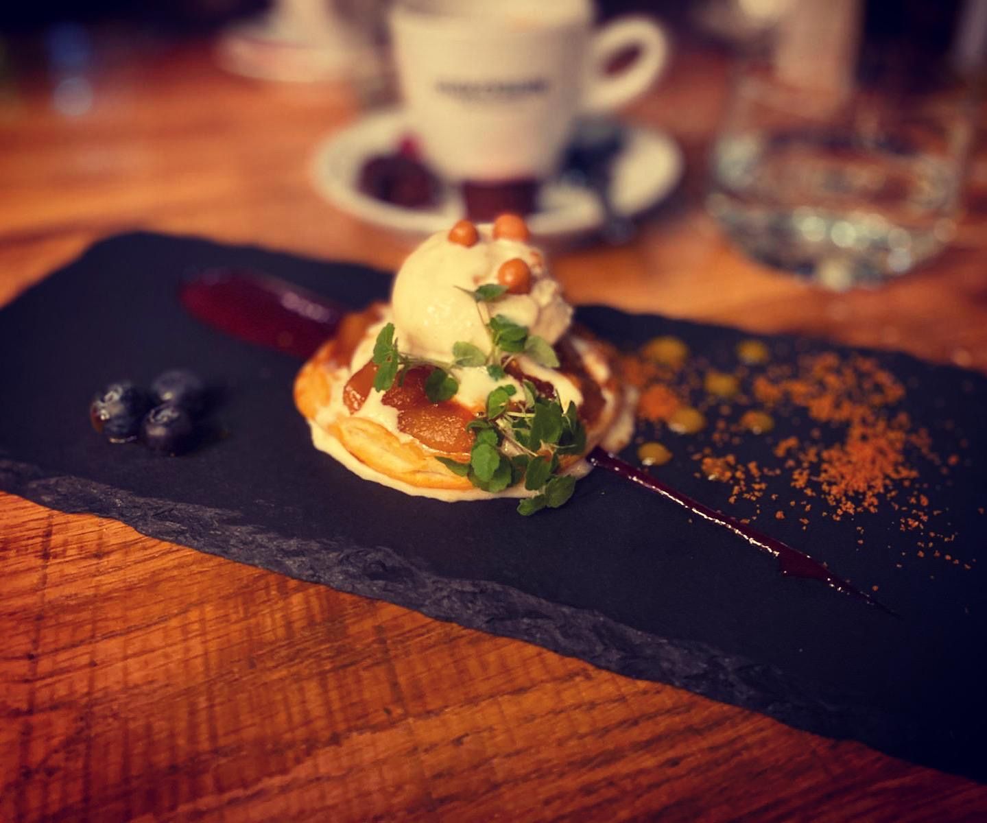 Nieuwe kaart: bij MikMak eet je nu deze bijzondere wereldse gerechten ...