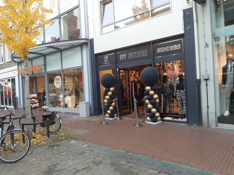 Deze kledingwinkel is nieuw in de Nijmeegse Burchtstraat