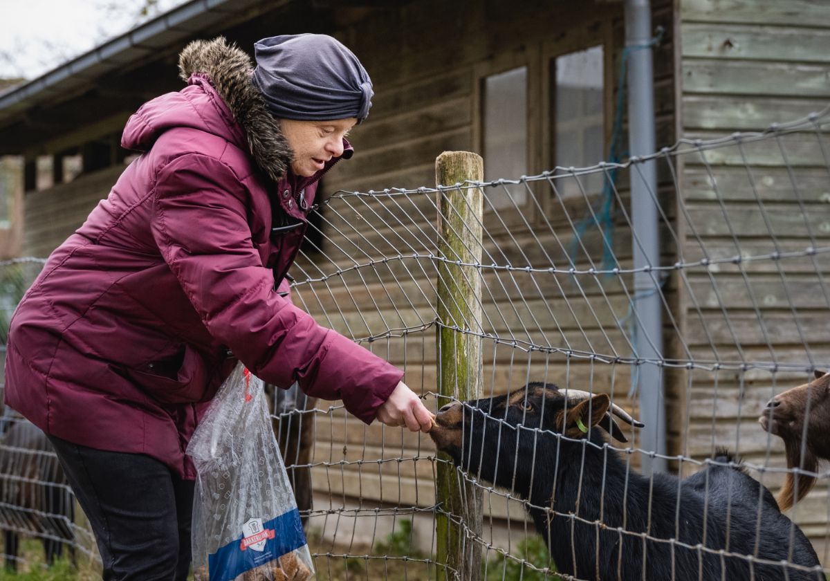 Jannetje woont al 50 jaar in 's Heeren Loo: 'Ik blijf hier lekker ...