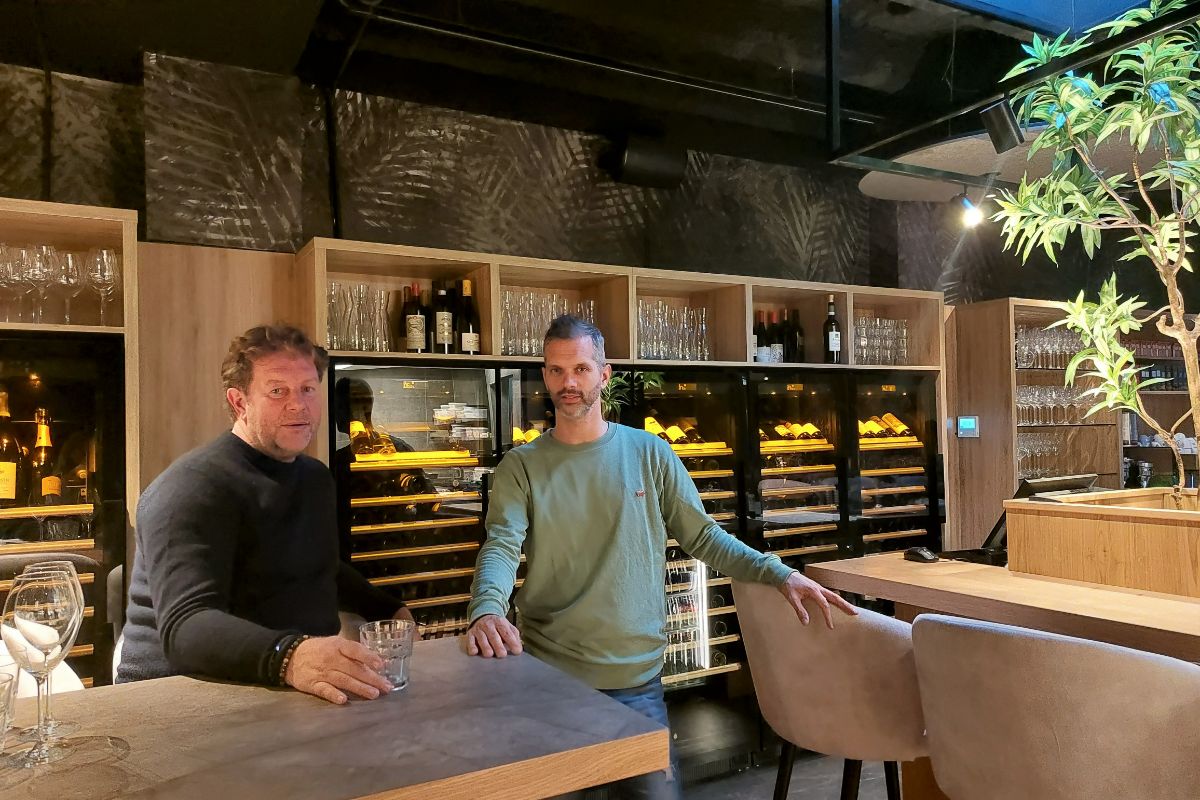 Michiel runt wijnbar Buskens in Oost: ‘Laten we standaard beginnen met ...