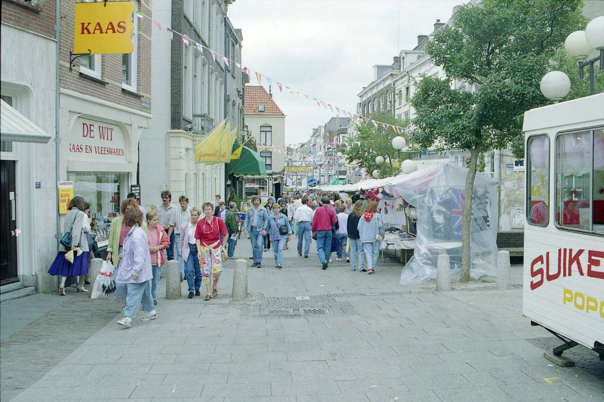 The 90’s are back! 12 x foto’s van Nijmegen in de jaren negentig - Oozo.nl