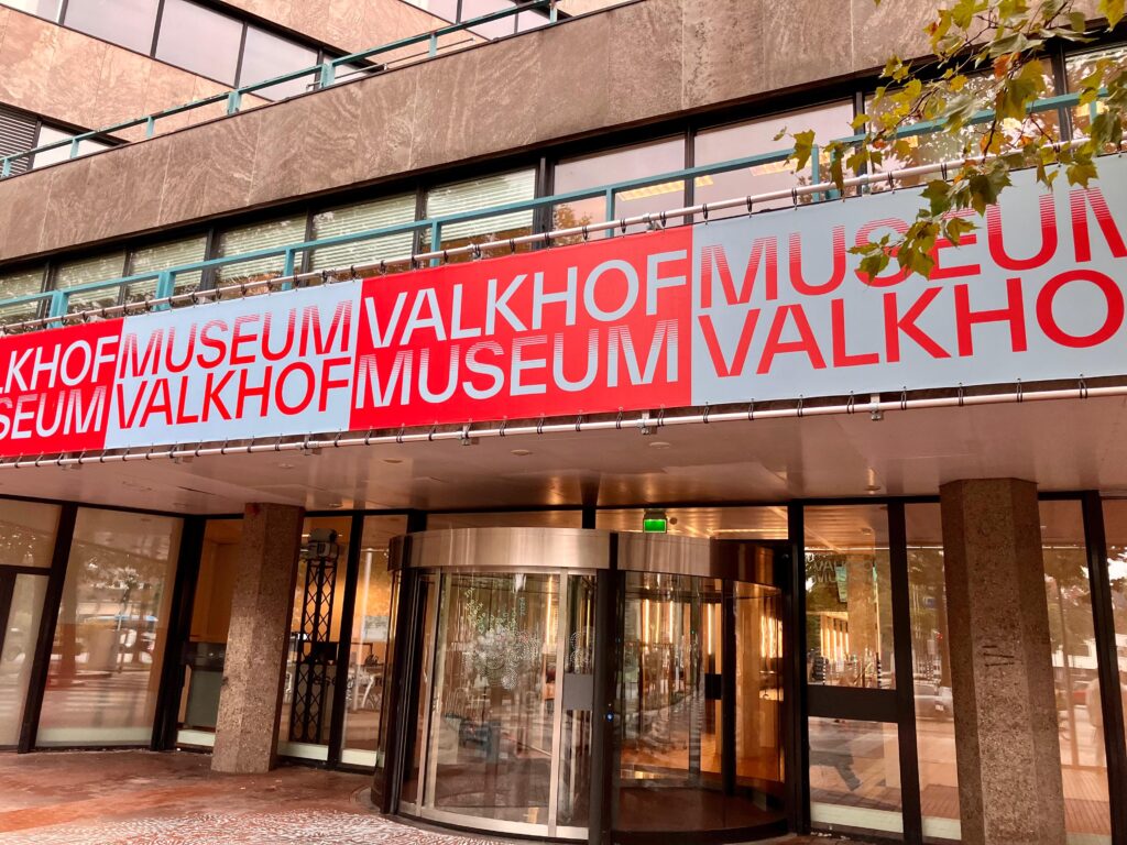Binnenkort kun je gratis naar het Valkhof Museum en dit is waarom