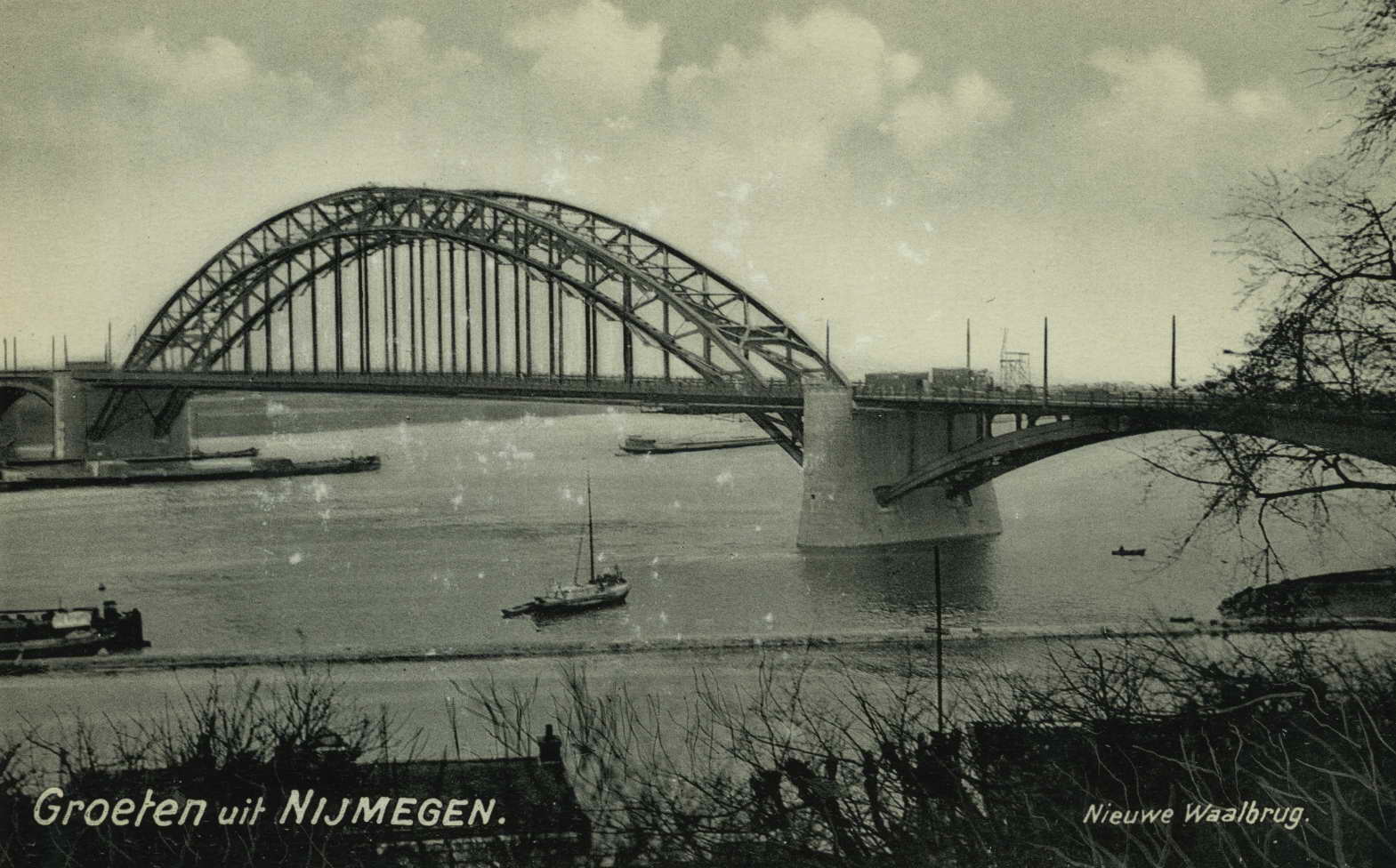 Groeten uit Nijmegen! 7 x ansichtkaarten van vroeger