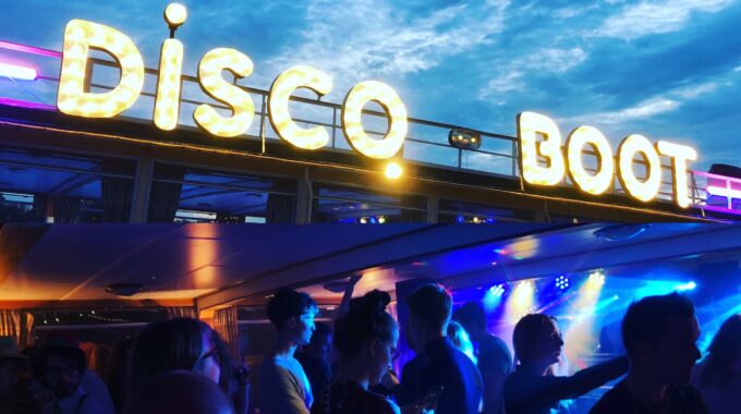 Kerstmarkt, rommelmarkt en meer: 5 x Nijmeegse weekendtips