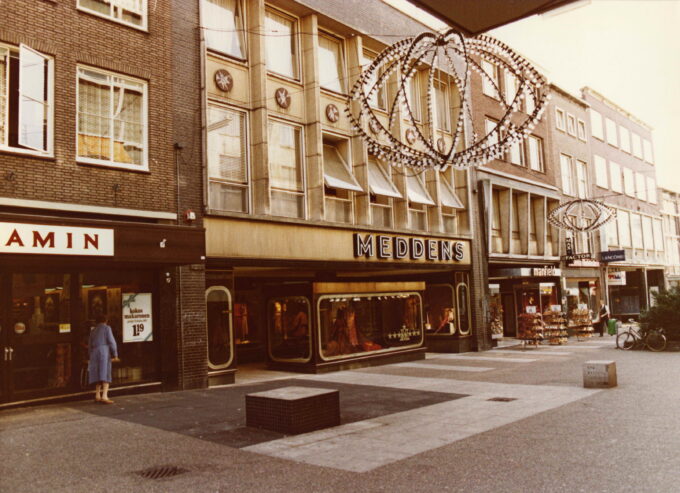 Nostalgie: 7 x deze winkels zaten vroeger aan de Broerstraat
