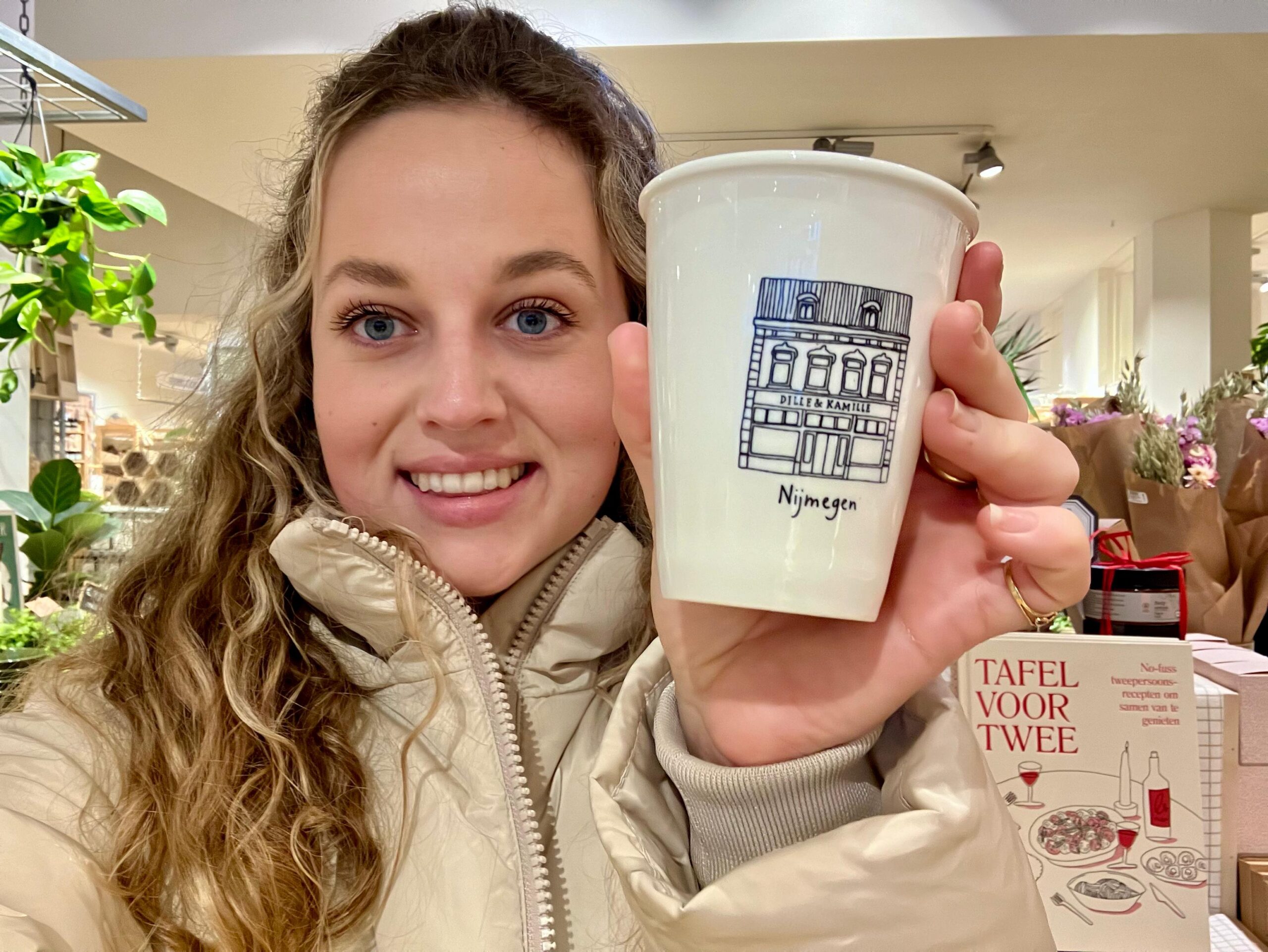 Voor je verzameling: Nijmegen-mok van Dille en Kamille is nu te koop