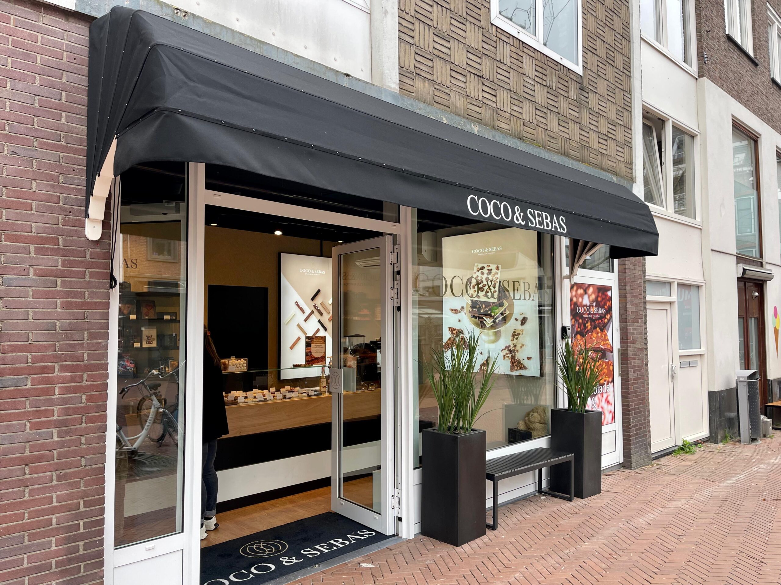 Zoetekauwen opgelet! Nijmegen heeft er een nieuwe luxe chocoladewinkel bij