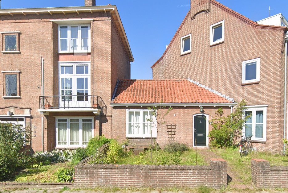 Huis te koop: 11 x woningen in Nijmegen met een vrijstaande garage