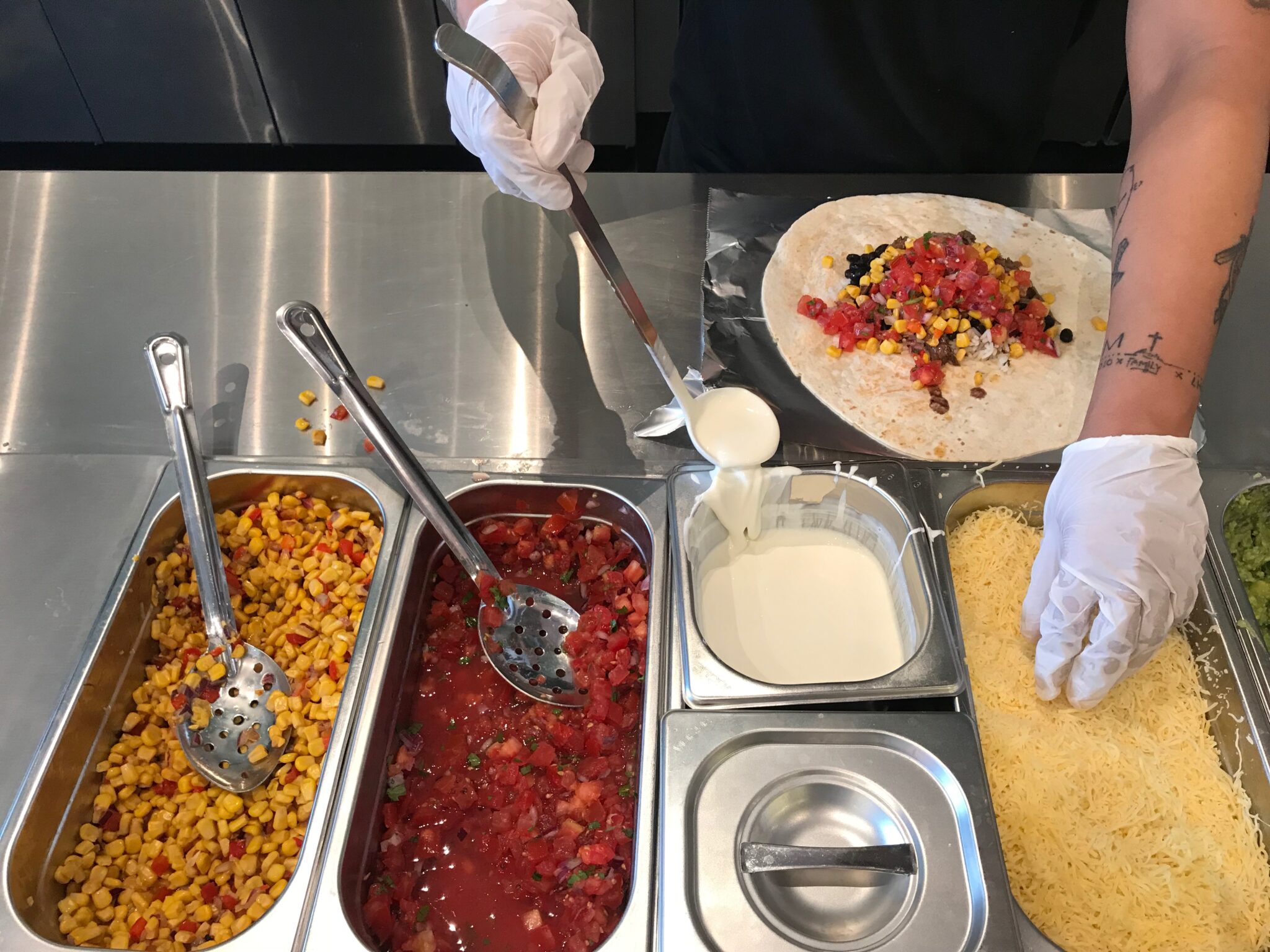 Salsashop in Rotterdam is nu dan echt open en wij gingen langs!