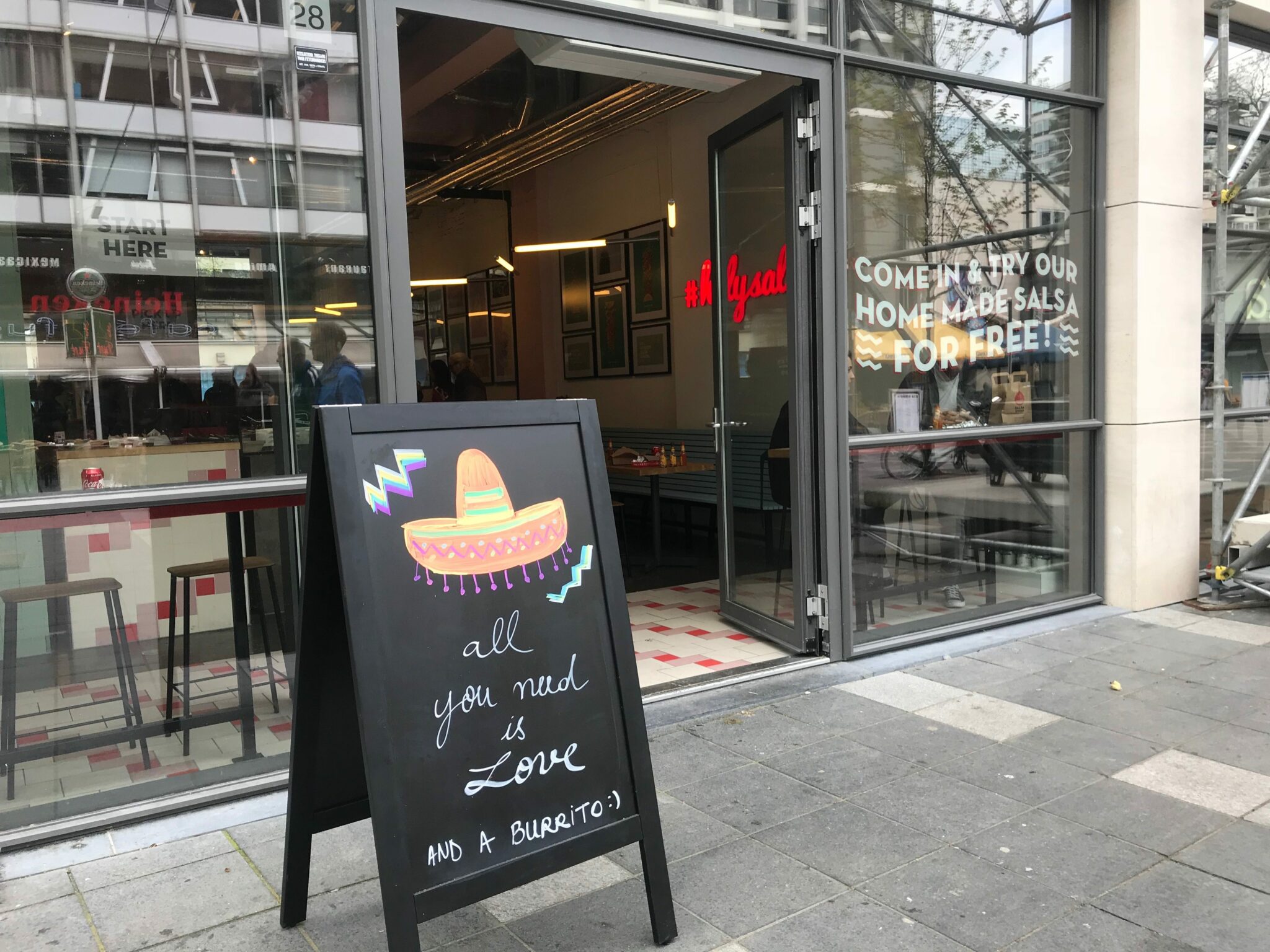 Salsa Shop Rotterdam - indebuurt Rotterdam