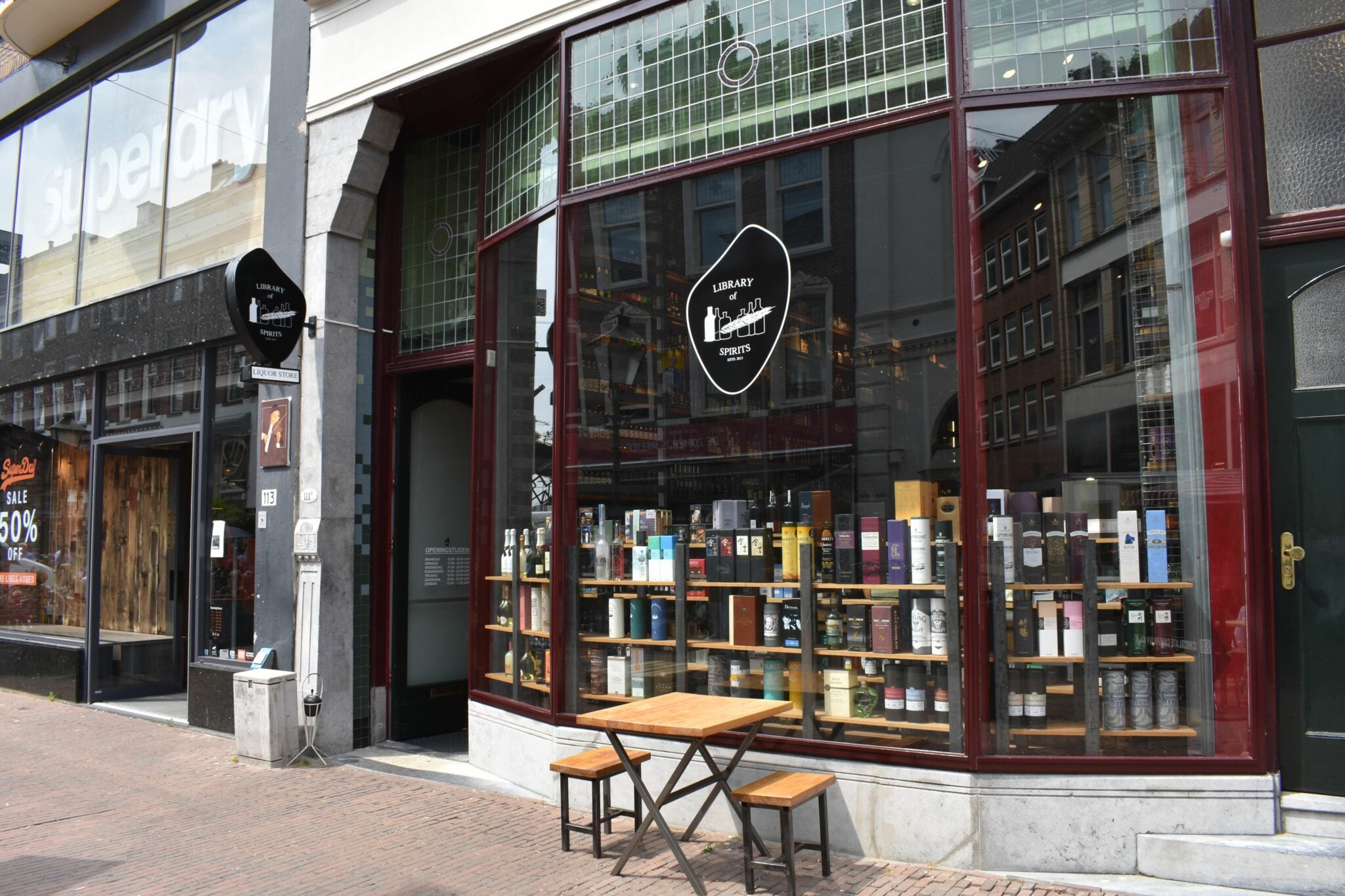 Library of Spirits - indebuurt Rotterdam