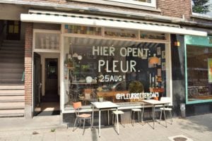 Rotterdamse mysteries: waarom zeggen we bakkie pleur? - indebuurt Rotterdam