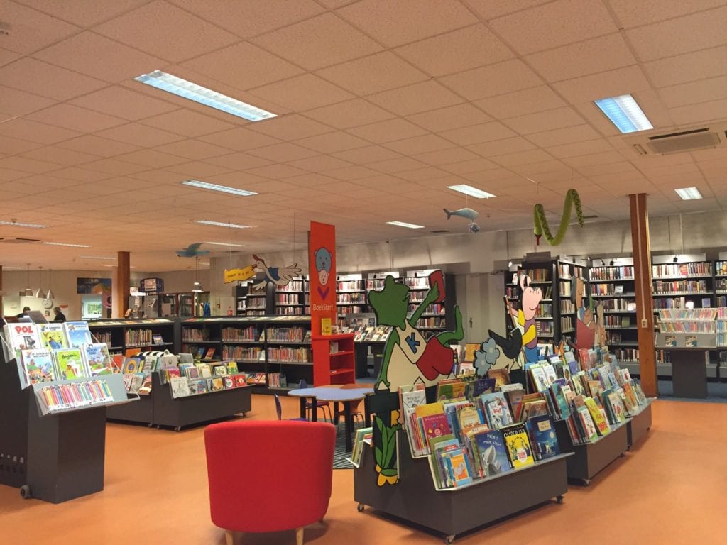 Bibliotheek Ommoord - indebuurt Rotterdam