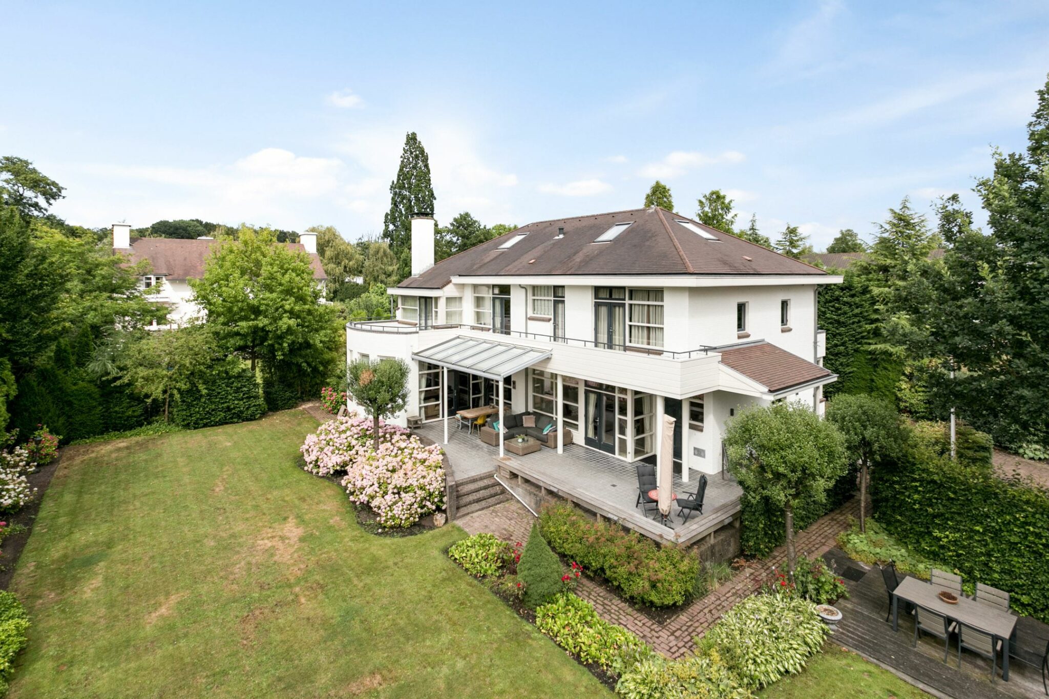 Voor als je vanavond die miljoenen wint: deze 8 spectaculair dure villa ...