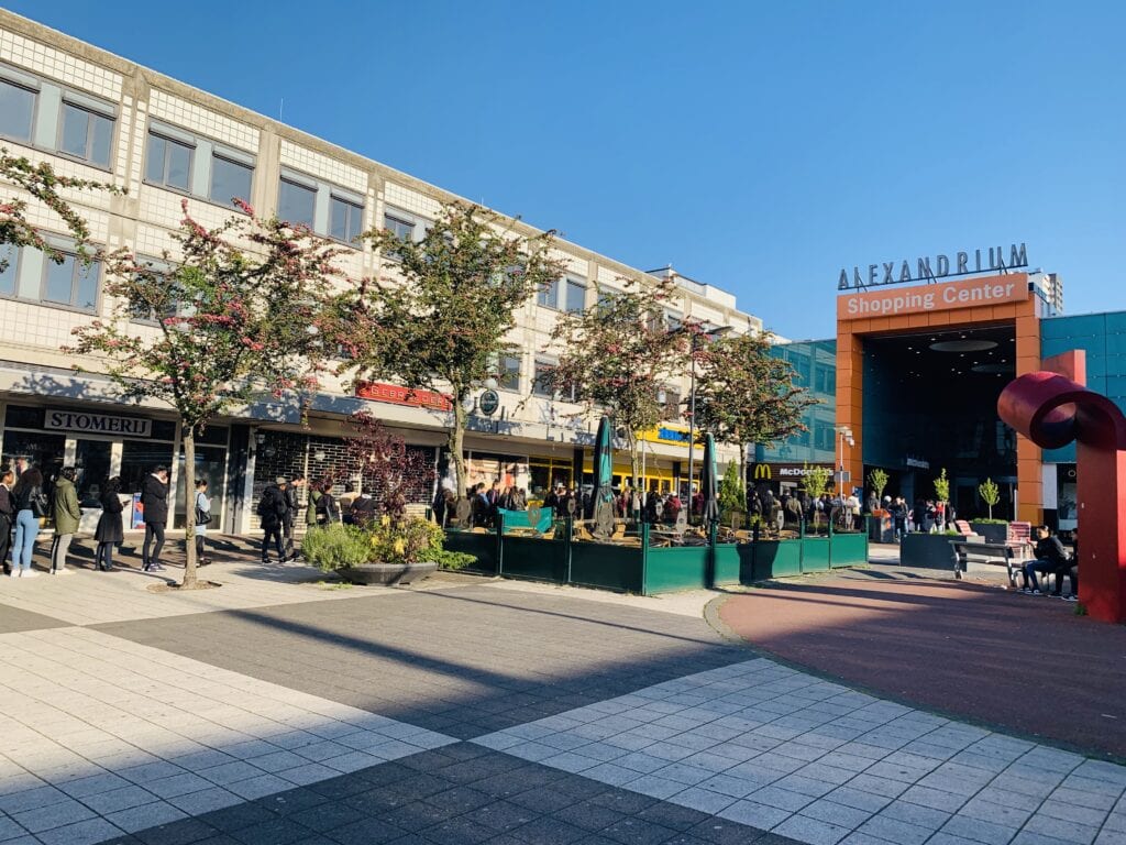 Alexandrium Shopping Center - indebuurt Rotterdam