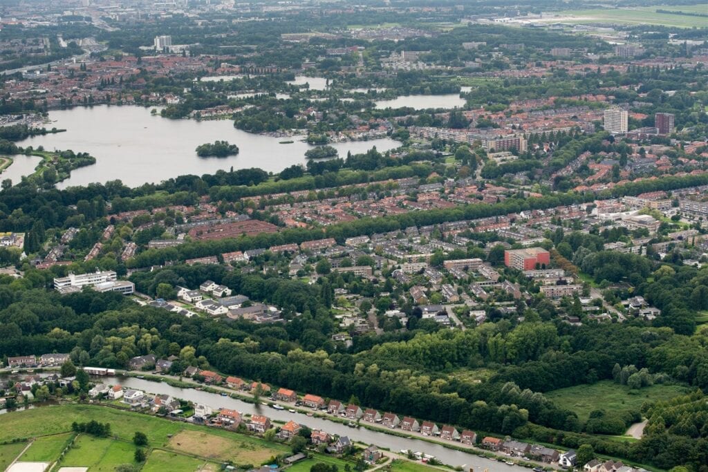 Rotterdamse mysteries: waarom zeggen we bakkie pleur? - indebuurt Rotterdam