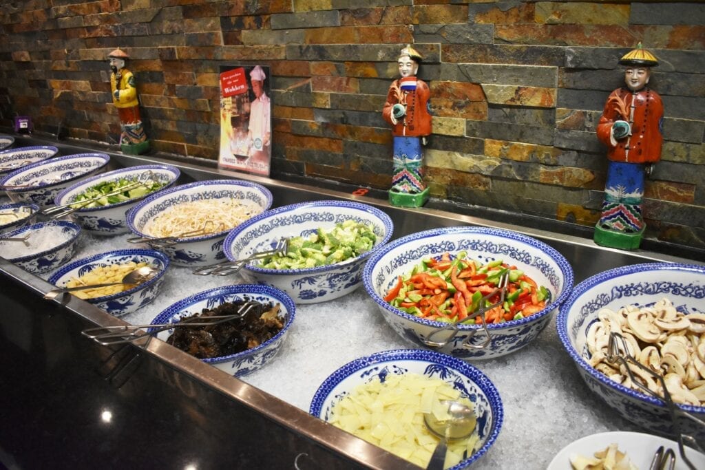 Dit Rotterdamse restaurant serveert een speciaal iftar-menu tijdens de ...