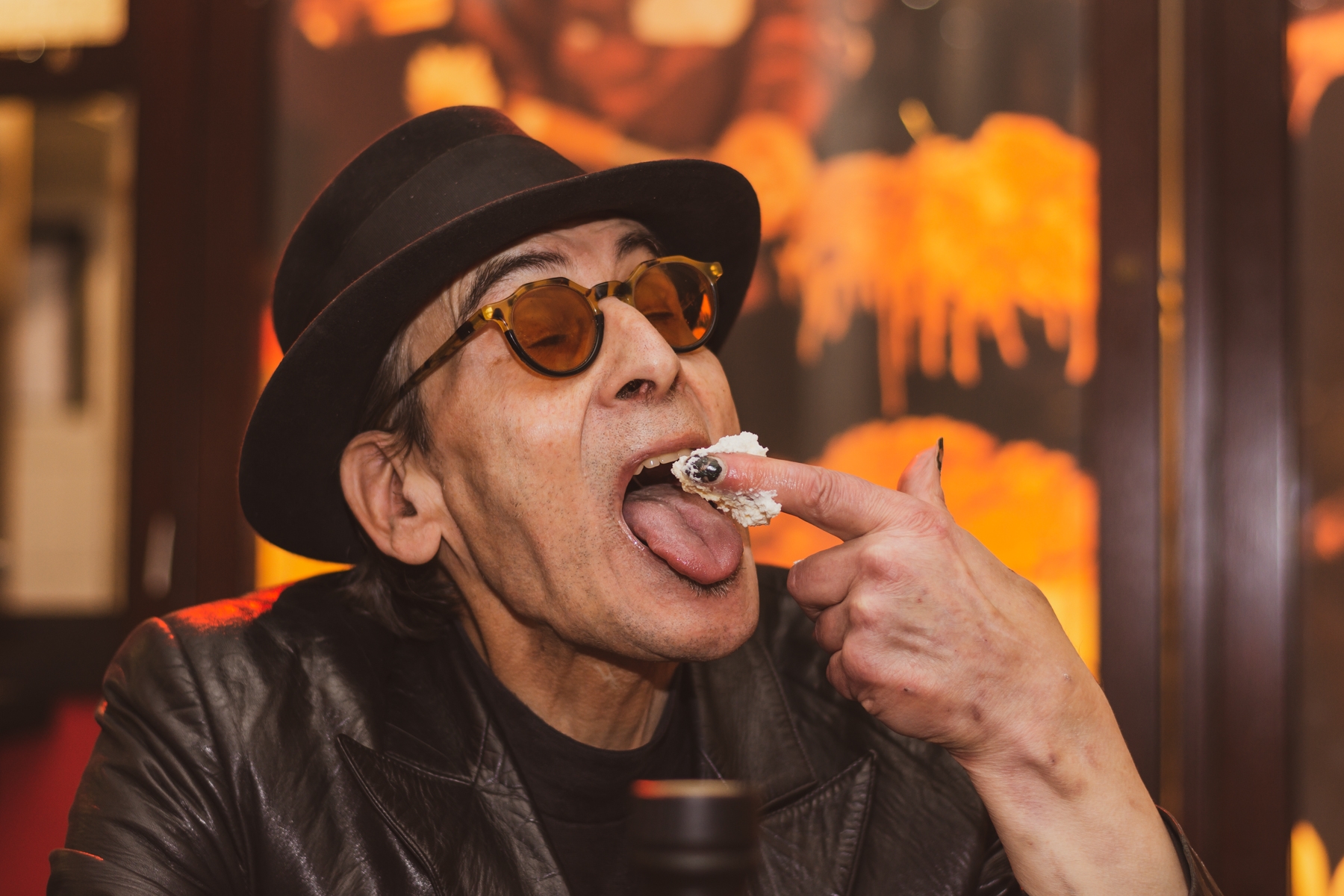 Een jaar zonder Jules Deelder (zo wordt hij herdacht) - indebuurt Rotterdam