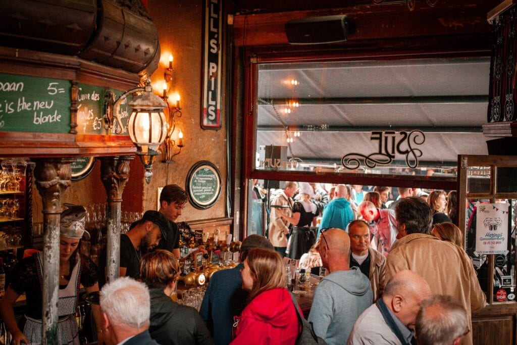 Dit zijn de 8 beste Rotterdamse cafés volgens de Café Top 100 ...